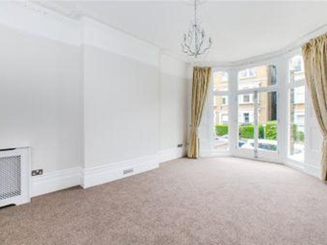 2 Bedrooms Flat for rent in Cardigan Road, Richmond, Surrey TW10