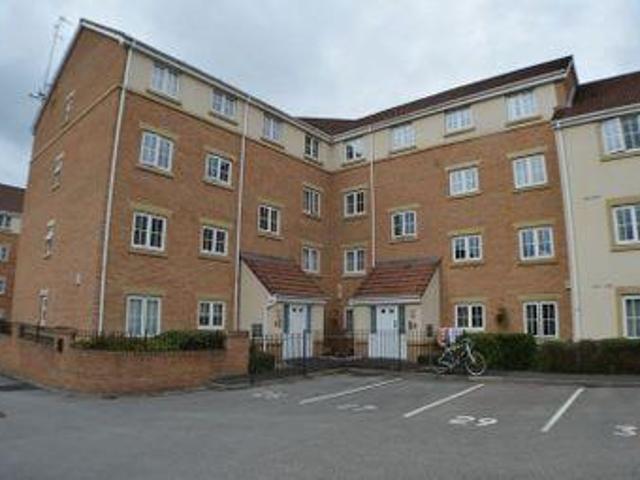 2 Bedrooms Flat for rent in Carrfield, Hyde SK14
