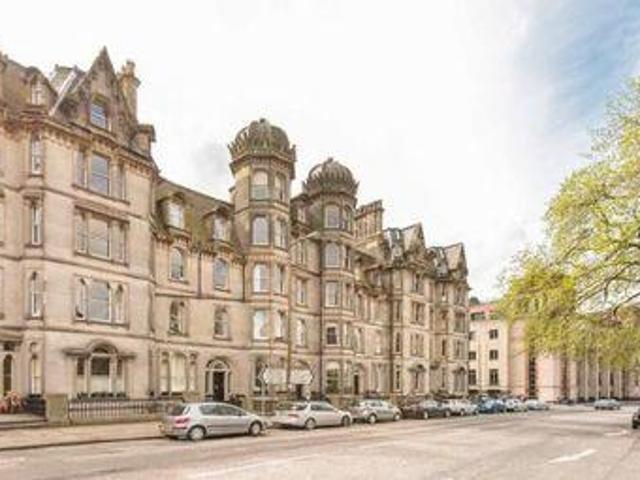 2 Bedrooms Flat for rent in Castle Terrace, Edinburgh EH1