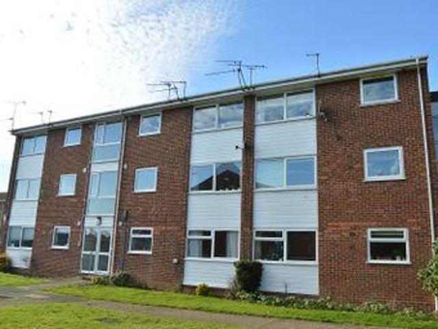 2 Bedrooms Flat for rent in Cedar Court, Hatfield Road, St Albans AL4