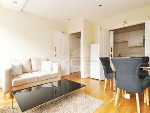 2 Bedrooms Flat for rent in Cedar House, 39 41 Nottingham Place, Marylebone W1U