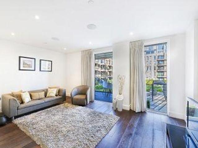 2 Bedrooms Flat for rent in Central Avenue, London SW6