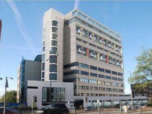 2 Bedrooms Flat for rent in Centre Heights, Swiss Cottage, London NW3