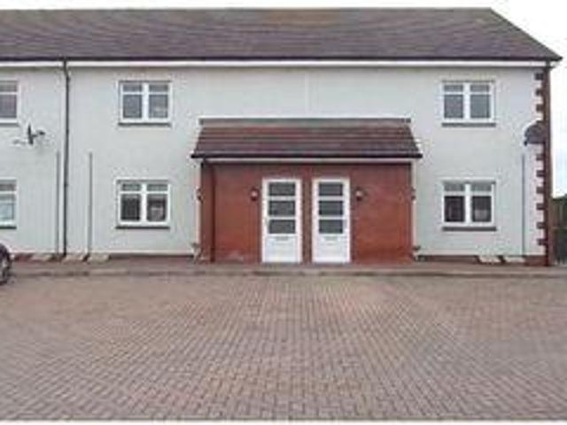 2 Bedrooms Flat for rent in Church Court, Blackfaulds Road, Cumnock KA18