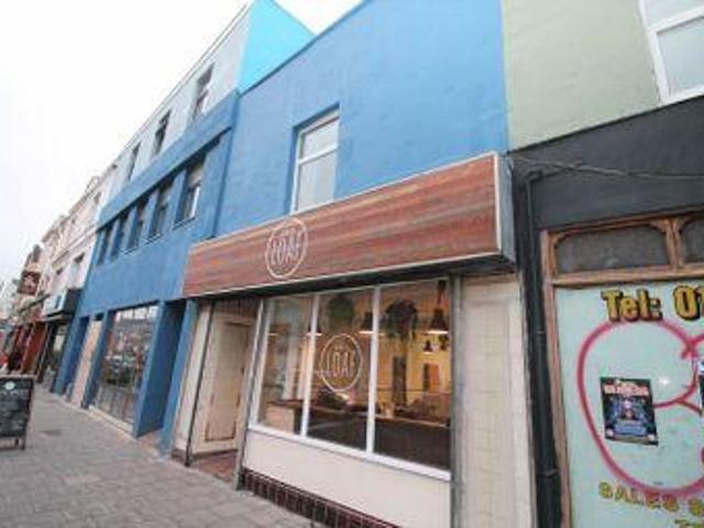 2 Bedrooms Flat for rent in Church Road, Redfield BS5
