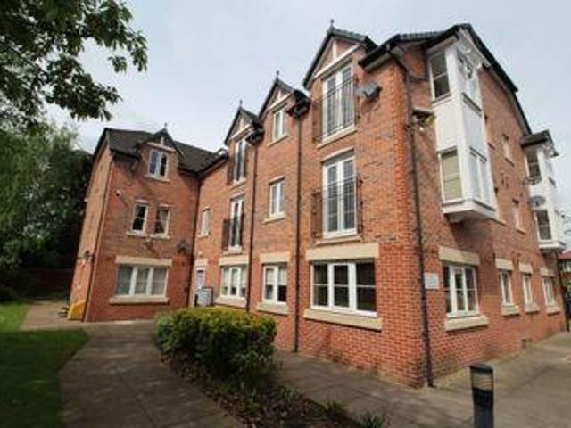 2 Bedrooms Flat for rent in Chadvil Road, Cheadle SK8