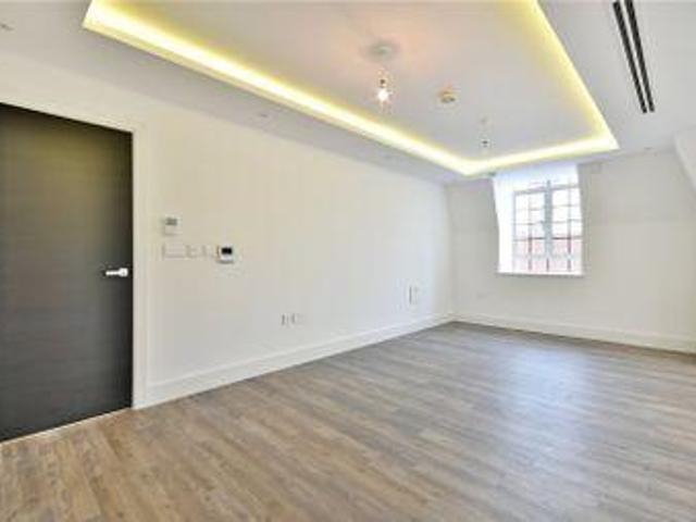 2 Bedrooms Flat for rent in Chandos Way, Hampstead NW11