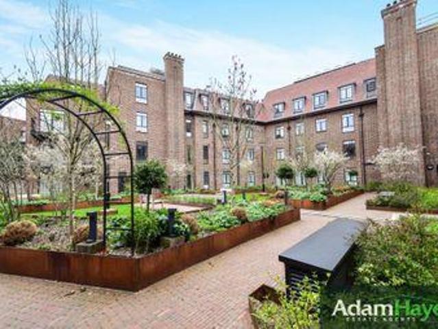 2 Bedrooms Flat for rent in Chandos Way, Hampstead Garden Suburb NW11