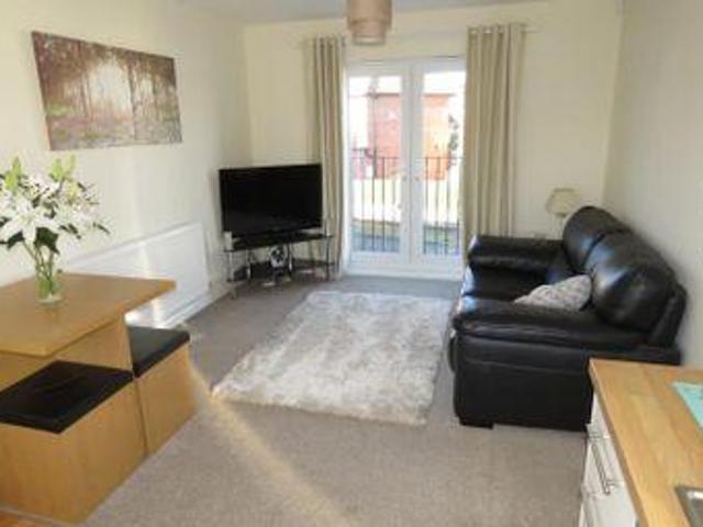 2 Bedrooms Flat for rent in Charnock Hall Road, Charnock, Sheffield S12
