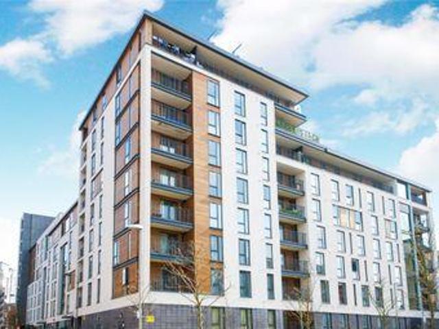 2 Bedrooms Flat for rent in Charcot Road, Colindale, London NW9