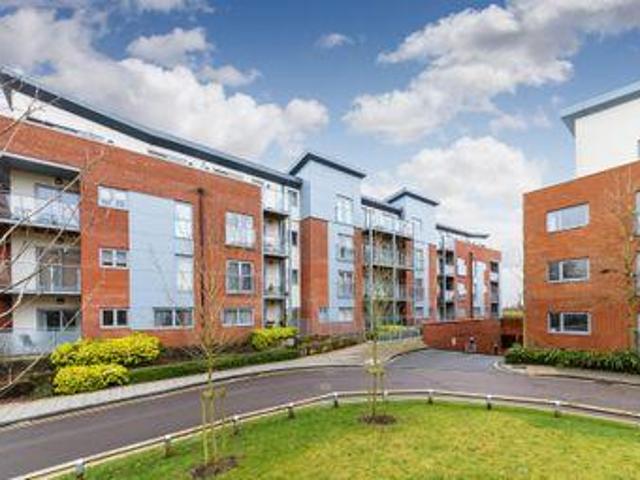 2 Bedrooms Flat for rent in Charrington Place, St.Albans AL1