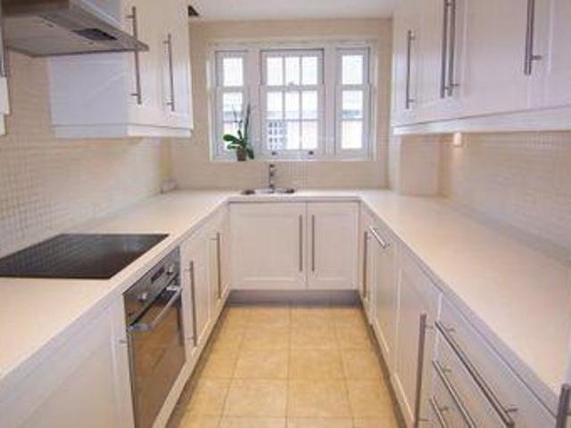 2 Bedrooms Flat for rent in Chartwell House, Wimbledon Parkside, Wimbledon SW19