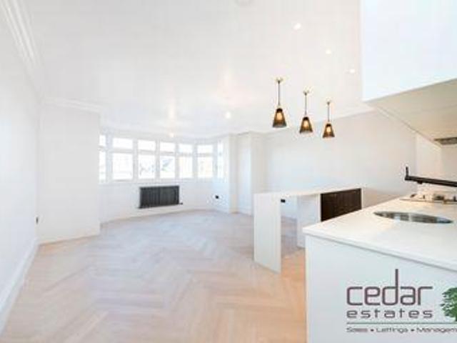 2 Bedrooms Flat for rent in Chatsworth Road, London NW2