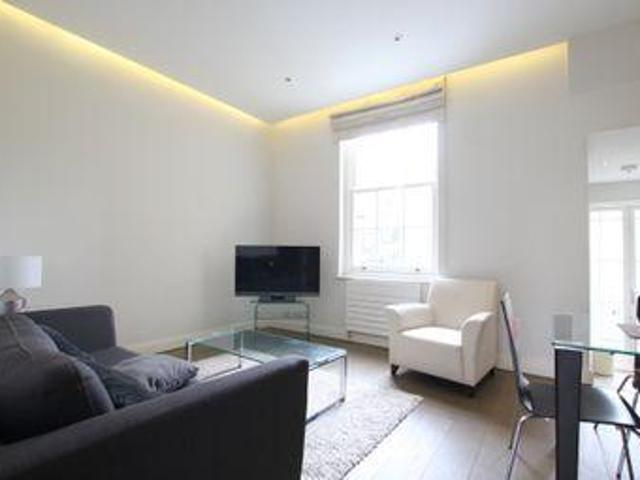 2 Bedrooms Flat for rent in Chelsea Walk, Fulham Road, Chelsea SW10