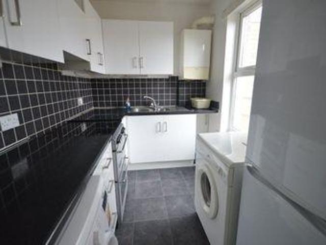 2 Bedrooms Flat for rent in Cheney Manor Road, Swindon SN2