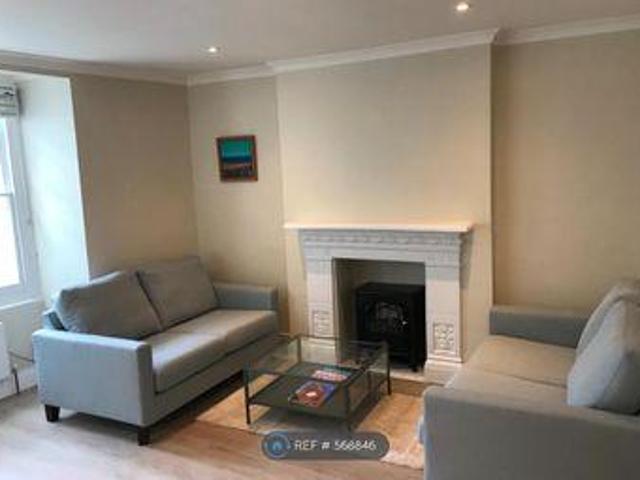 2 Bedrooms Flat for rent in Chesson Road, London W14