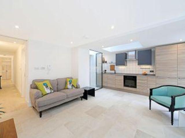 2 Bedrooms Flat for rent in Chesterton Road, London W10