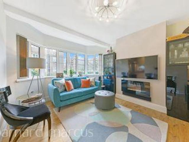 2 Bedrooms Flat for rent in Chiswick Village, London W4