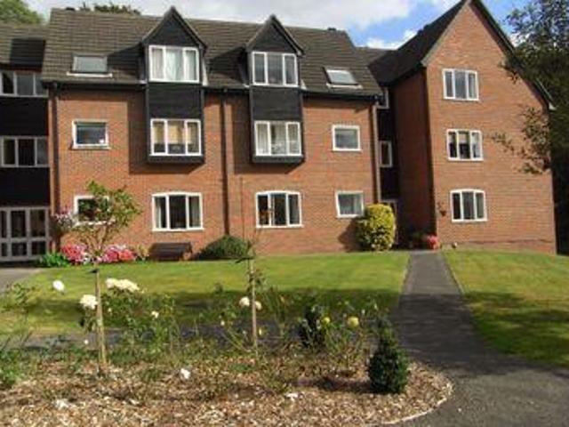 2 Bedrooms Flat for rent in Christchurch Close, Worley Road, St Albans AL3