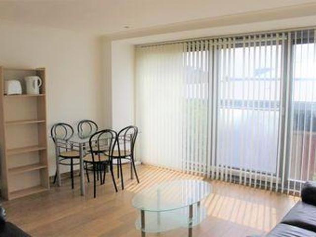 2 Bedrooms Flat for rent in Citispace South, 11 Regent Street LS2