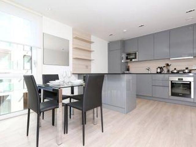 2 Bedrooms Flat for rent in City View Apartments, Devan Grove, London N4