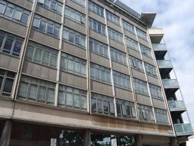 2 Bedrooms Flat for rent in City Road, City EC1V