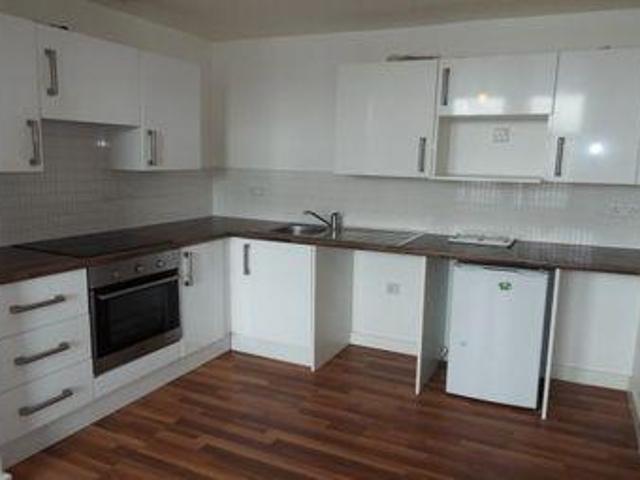 2 Bedrooms Flat for rent in Clyde Court, Leicester LE1