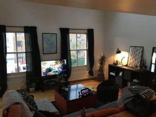 2 Bedrooms Flat for rent in Clapham High Street, London SW4