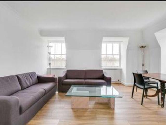 2 Bedrooms Flat for rent in Clarence Terrace, London NW1