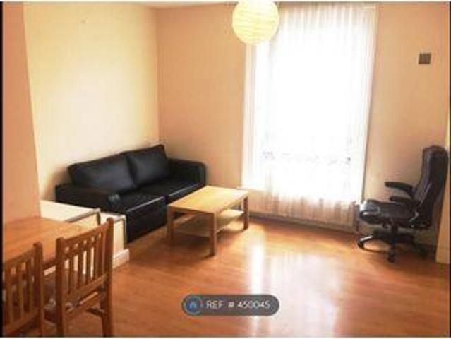 2 Bedrooms Flat for rent in Claylands Road, Oval SW8