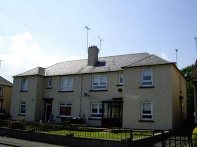 2 Bedrooms Flat for rent in Clearburn Gardens, Prestonfield EH16