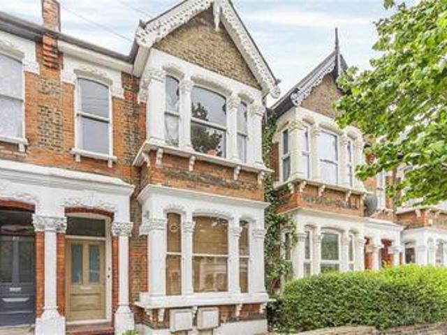 2 Bedrooms Flat for rent in Cleveland Park Avenue, Walthamstow E17