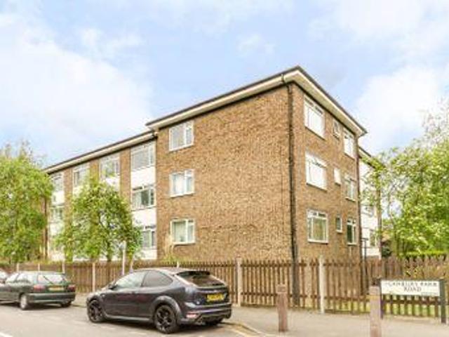 2 Bedrooms Flat for rent in Clifton Road, Kingston KT2