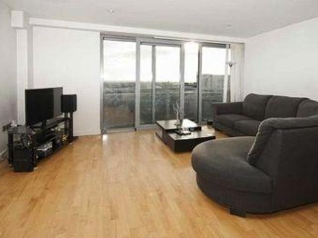 2 Bedrooms Flat for rent in Cranbrook Street, Nottingham NG1
