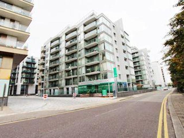 2 Bedrooms Flat for rent in Crane Heights, Waterside Way, London N17