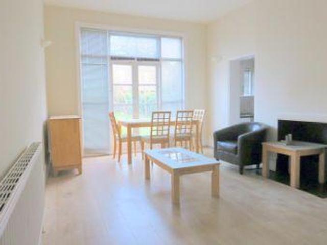 2 Bedrooms Flat for rent in Cranhurst Road, London NW2