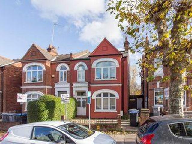 2 Bedrooms Flat for rent in Cranhurst Road, London NW2