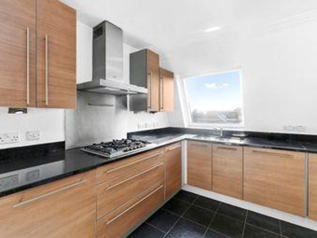2 Bedrooms Flat for rent in Cranley Gardens, South Kensington SW7