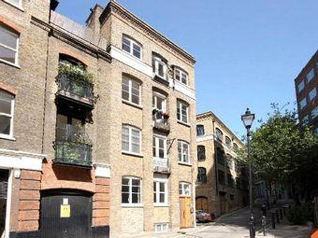 2 Bedrooms Flat for rent in Crawford Passage, London EC1R