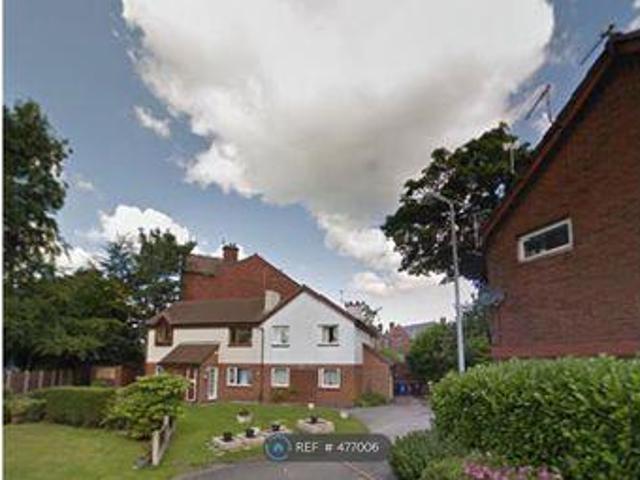 2 Bedrooms Flat for rent in Crestfold, Little Hulton, Manchester M38