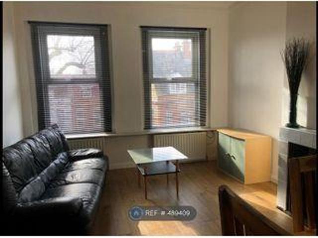 2 Bedrooms Flat for rent in Cricklewood Broadway, London NW2