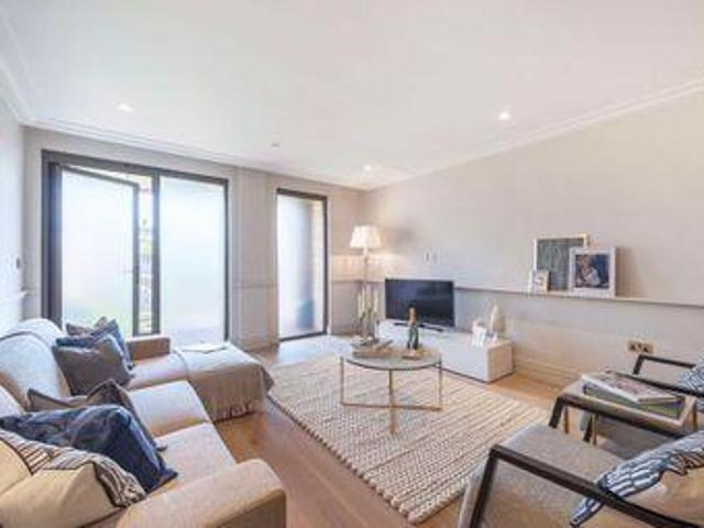 2 Bedrooms Flat for rent in Crisp Road, London W6