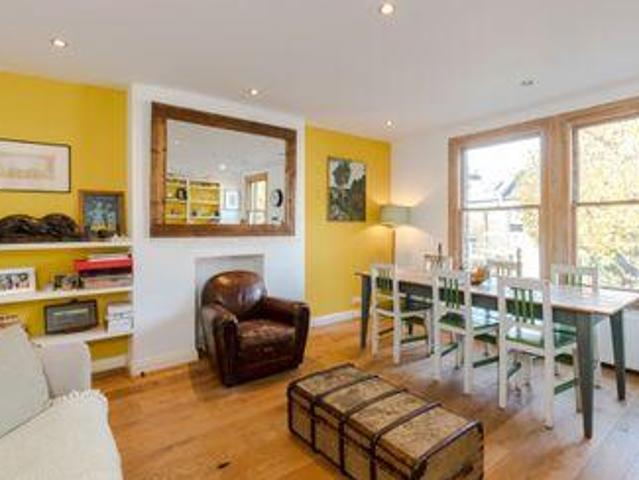 2 Bedrooms Flat for rent in Cromwell Grove, London W6