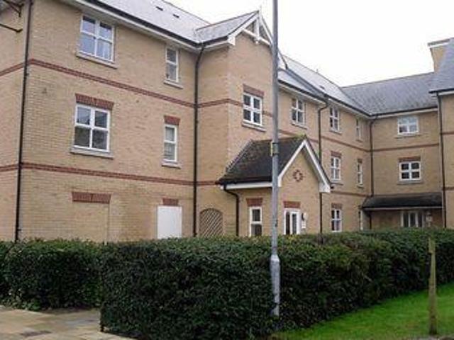 2 Bedrooms Flat for rent in Cromwell Road, Cambridge CB1