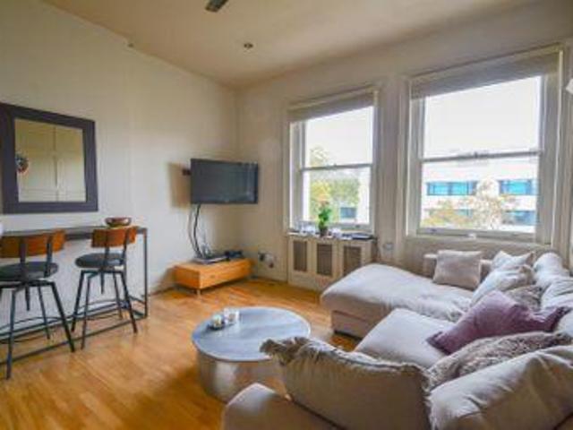 2 Bedrooms Flat for rent in Cromwell Road, London SW5