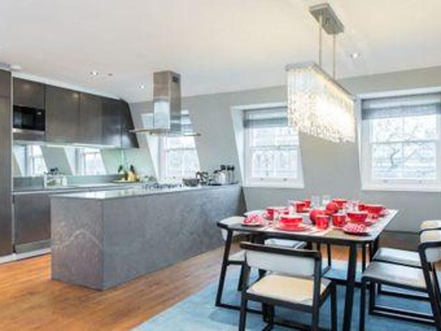 2 Bedrooms Flat for rent in Cromwell Road, London SW7