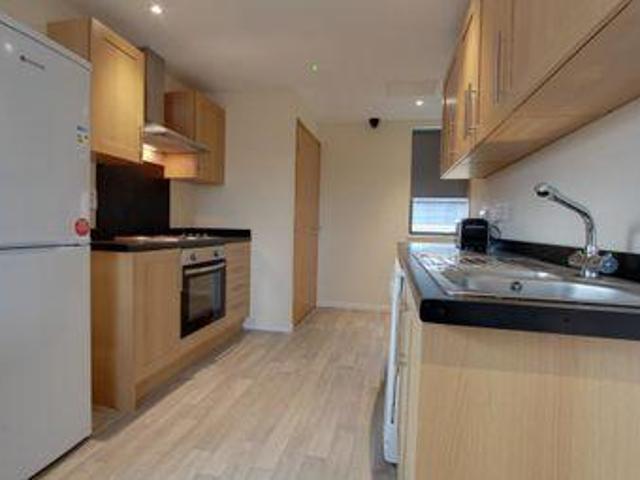 2 Bedrooms Flat for rent in Cross Bedford Street, Sheffield S6