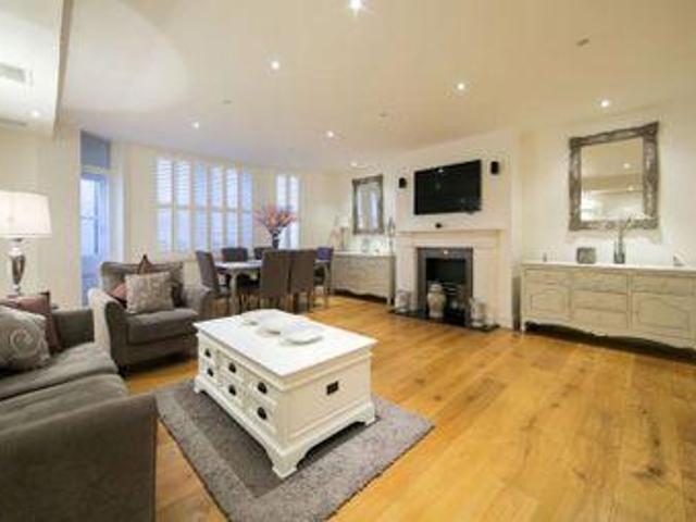 2 Bedrooms Flat for rent in Cumberland House, Kensington Road W8