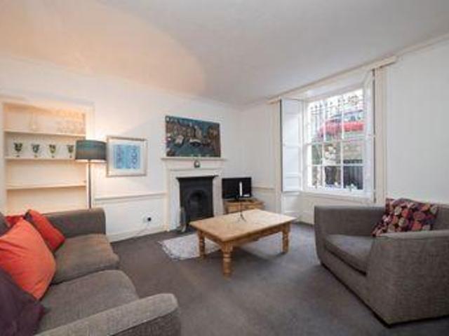 2 Bedrooms Flat for rent in Cumberland Street, New Town EH3