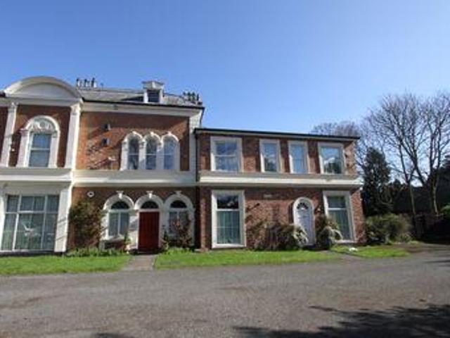 2 Bedrooms Flat for rent in Curzon Park North, Chester, Cheshire CH4